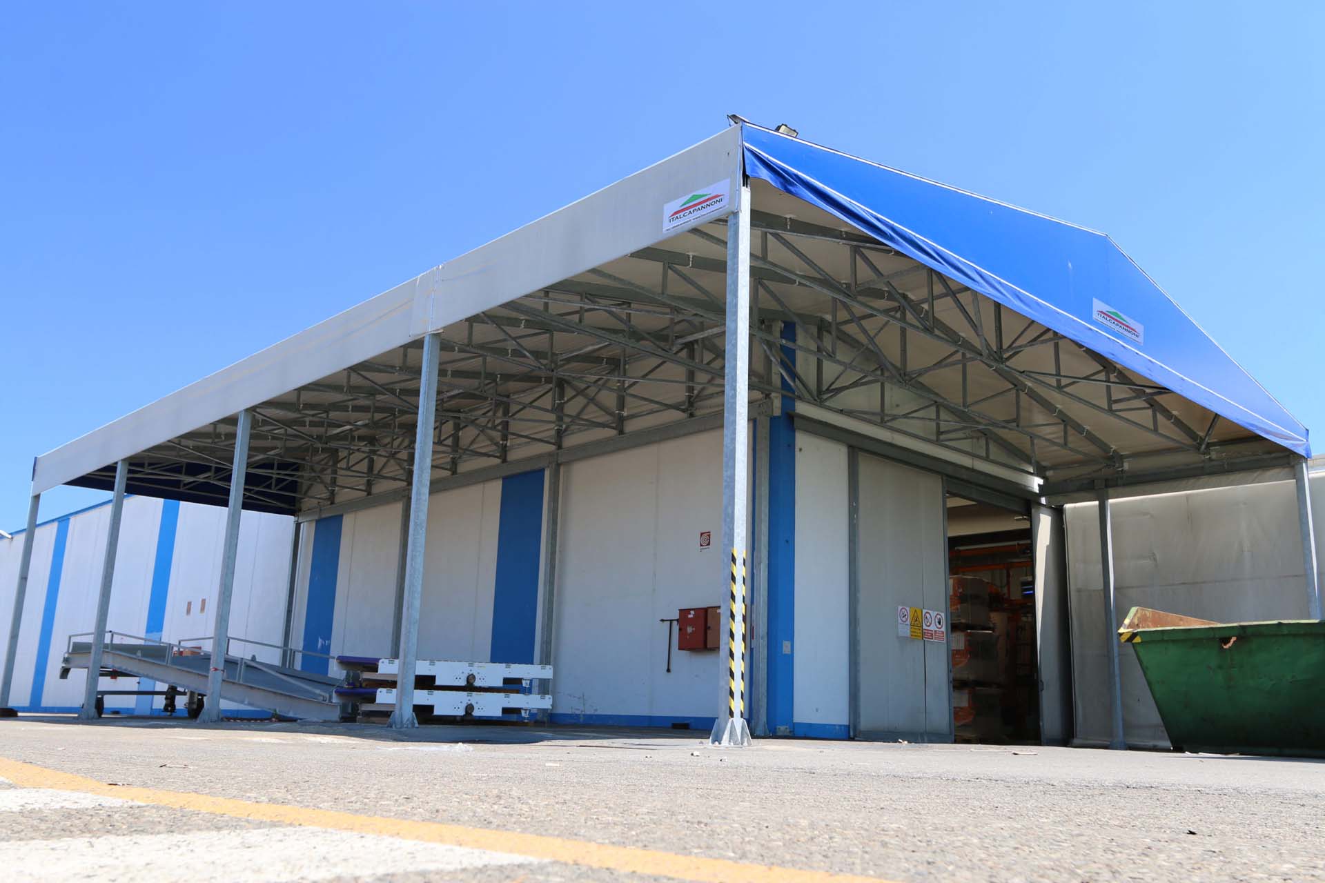 Tettoie in PVC Personalizzabili | Italcapannoni